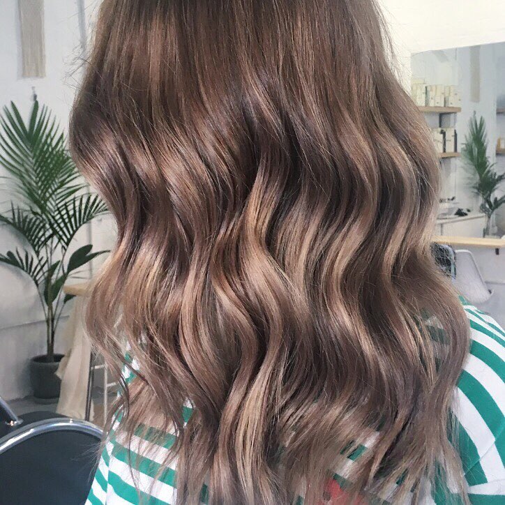 22 Best Wavy Hair Ideas – NiceStyles